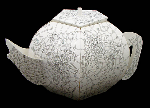 Atlas Teapot – Emily Garfield Art